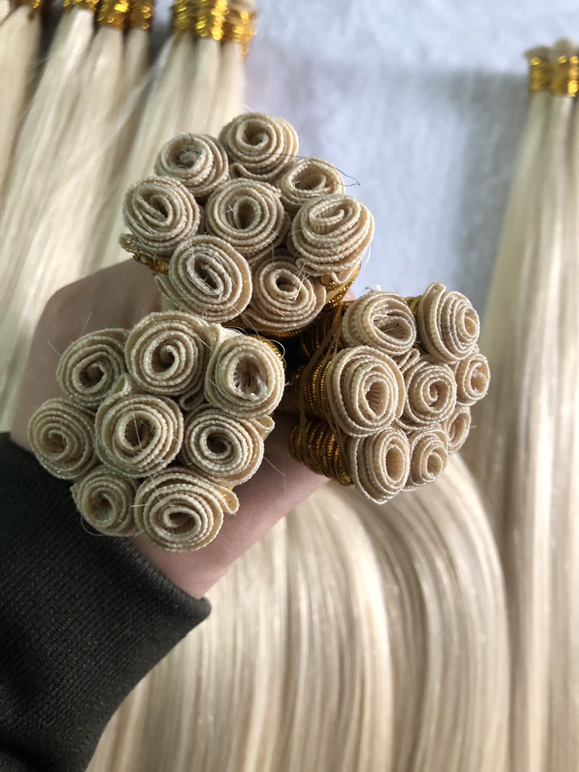 How To Keep the Blonde Bundles Color Intact – KmXtend Hair Extensions